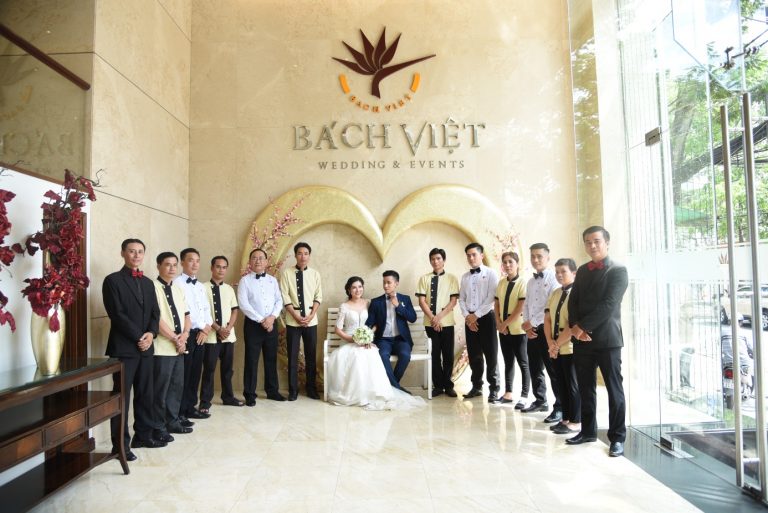Bách Việt - Nhà hàng tiệc cưới Bách Việt đẹp và sang trọng - Quận 1